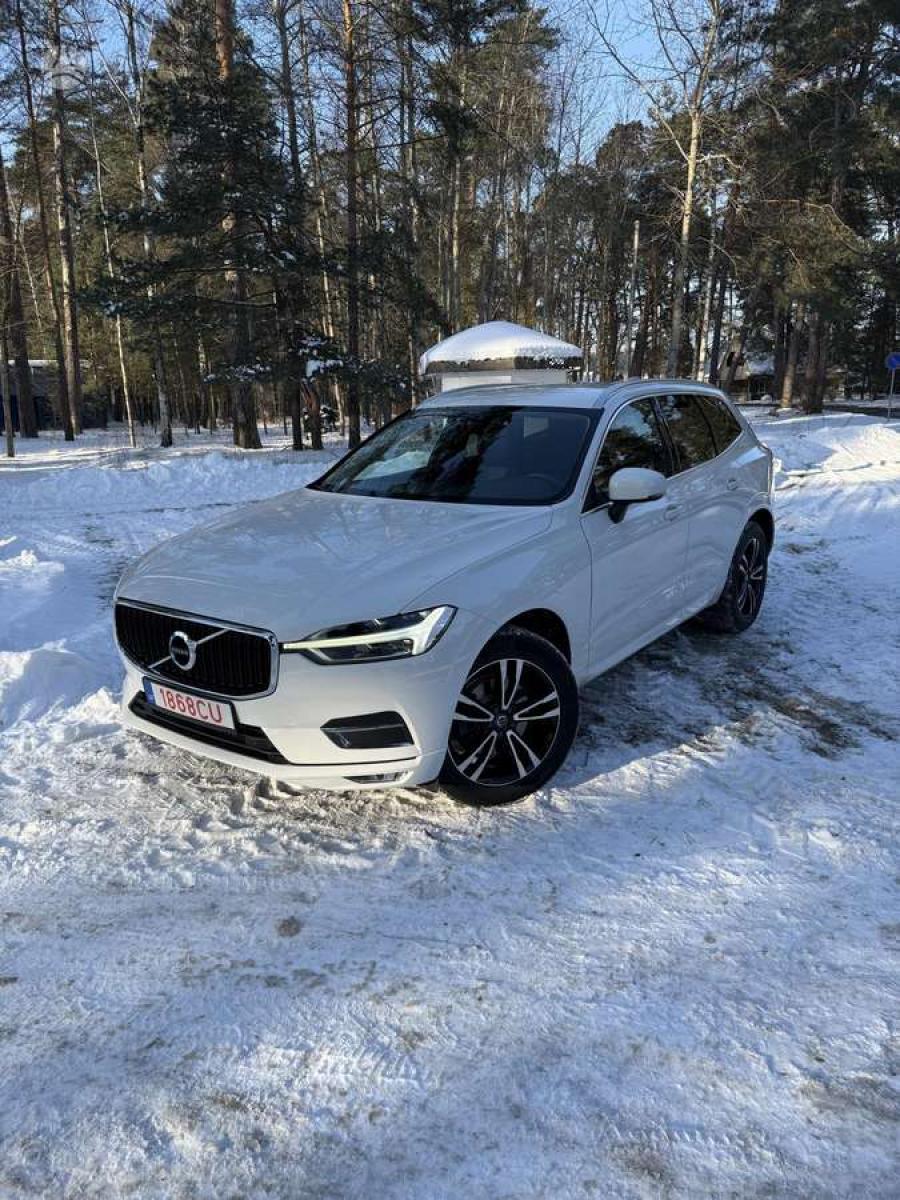 White Volvo XC60 2019 in Kaunas, with an engine capacity of 1.97 L and mileage of 165 thousand km for 22900 €, photo 5 on AUTOMOTO.COM.LV