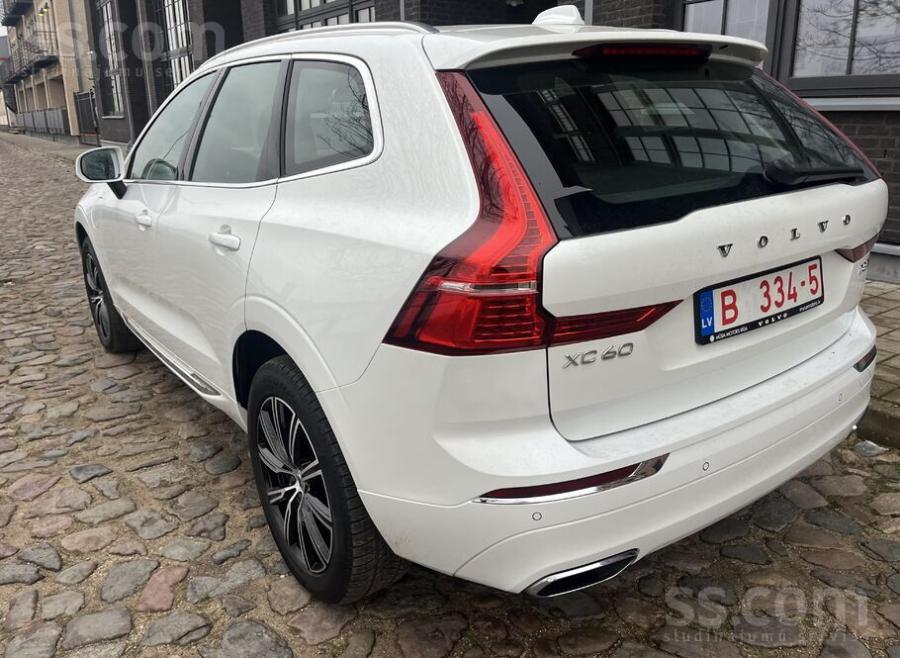 Balts Volvo XC60 2019 Rīga, ar dzinēja tilpumu 2.00 L un nobraukumu 102 tūkst. km par 28500 €, foto 9 vietnē AUTOMOTO.COM.LV