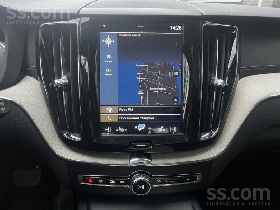 Balts Volvo XC60 2019 Rīga, ar dzinēja tilpumu 2.00 L un nobraukumu 102 tūkst. km par 28500 €, foto 15 vietnē AUTOMOTO.COM.LV
