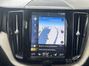 Balts Volvo XC60 2019 Rīga, ar dzinēja tilpumu 2.00 L un nobraukumu 102 tūkst. km par 28500 €, foto 24 vietnē AUTOMOTO.COM.LV