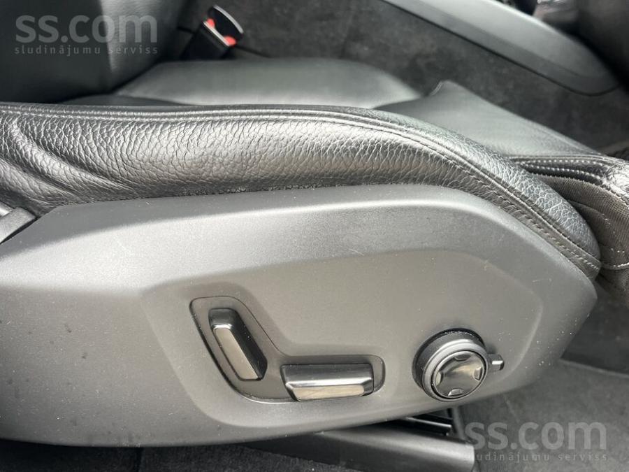 Balts Volvo XC60 2019 Rīga, ar dzinēja tilpumu 2.00 L un nobraukumu 102 tūkst. km par 28500 €, foto 26 vietnē AUTOMOTO.COM.LV