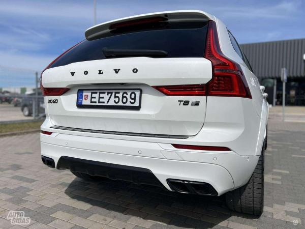 White Volvo XC60 2019 in Siauliai, with an engine capacity of 2.00 L and mileage of 75 thousand km for 33300 €, photo 9 on AUTOMOTO.COM.LV