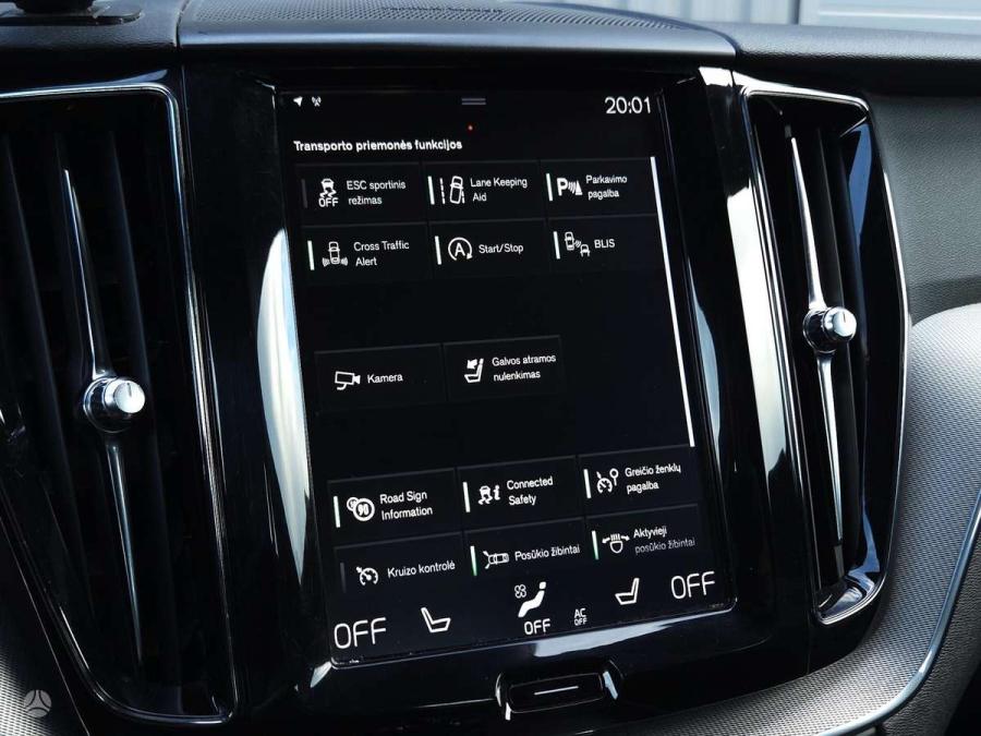 White Volvo XC60 2019 in Kaunas, with an engine capacity of 2.00 L and mileage of 214 thousand km for 20750 €, photo 20 on AUTOMOTO.COM.LV