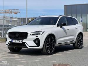 Balts Volvo XC60 2019 Šauļi, ar dzinēja tilpumu 2.00 L un nobraukumu 75 tūkst. km par 31300 €, foto 3 vietnē AUTOMOTO.COM.LV