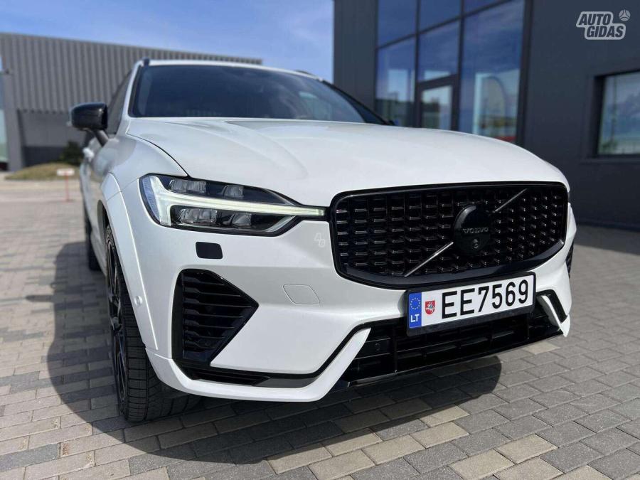 Balts Volvo XC60 2019 Šauļi, ar dzinēja tilpumu 2.00 L un nobraukumu 75 tūkst. km par 31300 €, foto 12 vietnē AUTOMOTO.COM.LV