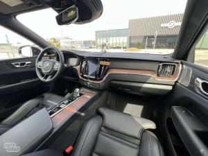 Balts Volvo XC60 2019 Šauļi, ar dzinēja tilpumu 2.00 L un nobraukumu 75 tūkst. km par 31300 €, foto 31 vietnē AUTOMOTO.COM.LV