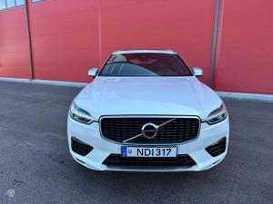 White Volvo XC60 2019 in Telschi, with an engine capacity of 1.97 L and mileage of 220 thousand km for 22500 €, photo 3 on AUTOMOTO.COM.LV