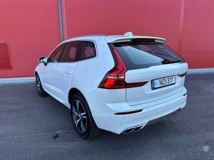 White Volvo XC60 2019 in Telschi, with an engine capacity of 1.97 L and mileage of 220 thousand km for 22500 €, photo 9 on AUTOMOTO.COM.LV