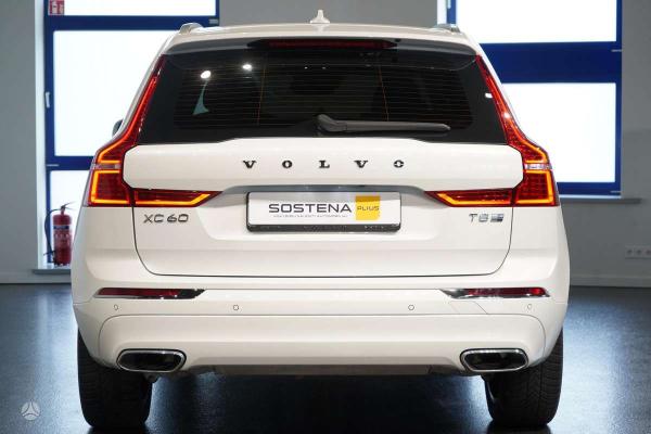 White Volvo XC60 2019 in Vilnius, with an engine capacity of 1.97 L and mileage of 118 thousand km for 31900 €, photo 7 on AUTOMOTO.COM.LV