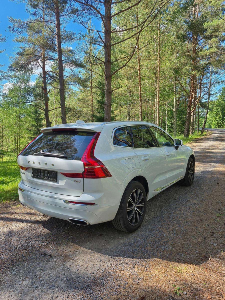 Balts Volvo XC60 2019 Klaipėda, ar dzinēja tilpumu 2.00 L un nobraukumu 156 tūkst. km par 24500 €, foto 9 vietnē AUTOMOTO.COM.LV