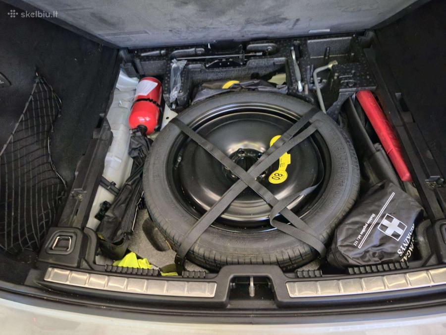 Balts Volvo XC60 2019 Klaipėda, ar dzinēja tilpumu 2.00 L un nobraukumu 156 tūkst. km par 24500 €, foto 23 vietnē AUTOMOTO.COM.LV