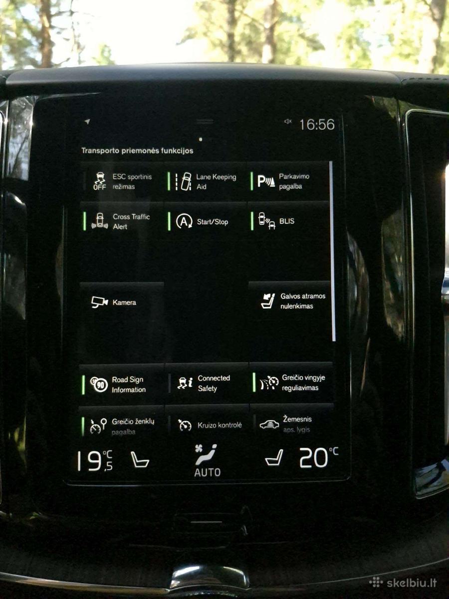 Balts Volvo XC60 2019 Klaipėda, ar dzinēja tilpumu 2.00 L un nobraukumu 156 tūkst. km par 24500 €, foto 28 vietnē AUTOMOTO.COM.LV