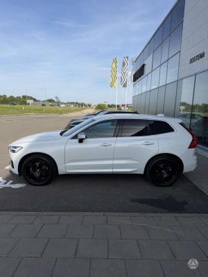 Balts Volvo XC60 2019 Panevēža, ar dzinēja tilpumu 1.97 L un nobraukumu 212 tūkst. km par 20300 €, foto 4 vietnē AUTOMOTO.COM.LV