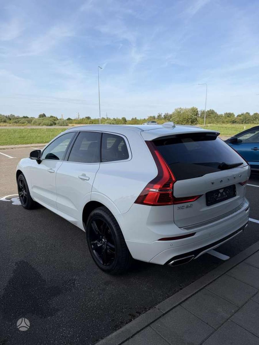 Balts Volvo XC60 2019 Panevēža, ar dzinēja tilpumu 1.97 L un nobraukumu 212 tūkst. km par 20300 €, foto 5 vietnē AUTOMOTO.COM.LV
