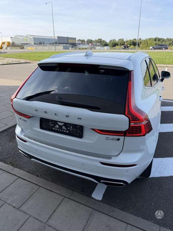 Balts Volvo XC60 2019 Panevēža, ar dzinēja tilpumu 1.97 L un nobraukumu 212 tūkst. km par 20300 €, foto 6 vietnē AUTOMOTO.COM.LV