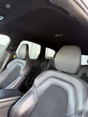 Balts Volvo XC60 2019 Panevēža, ar dzinēja tilpumu 1.97 L un nobraukumu 212 tūkst. km par 20300 €, foto 15 vietnē AUTOMOTO.COM.LV