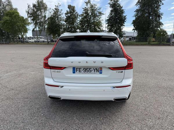 White Volvo XC60 2019 in Marijampole, with an engine capacity of 1.97 L and mileage of 149 thousand km for 18700 €, photo 7 on AUTOMOTO.COM.LV