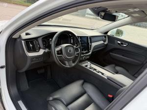 White Volvo XC60 2019 in Marijampole, with an engine capacity of 1.97 L and mileage of 149 thousand km for 18700 €, photo 10 on AUTOMOTO.COM.LV