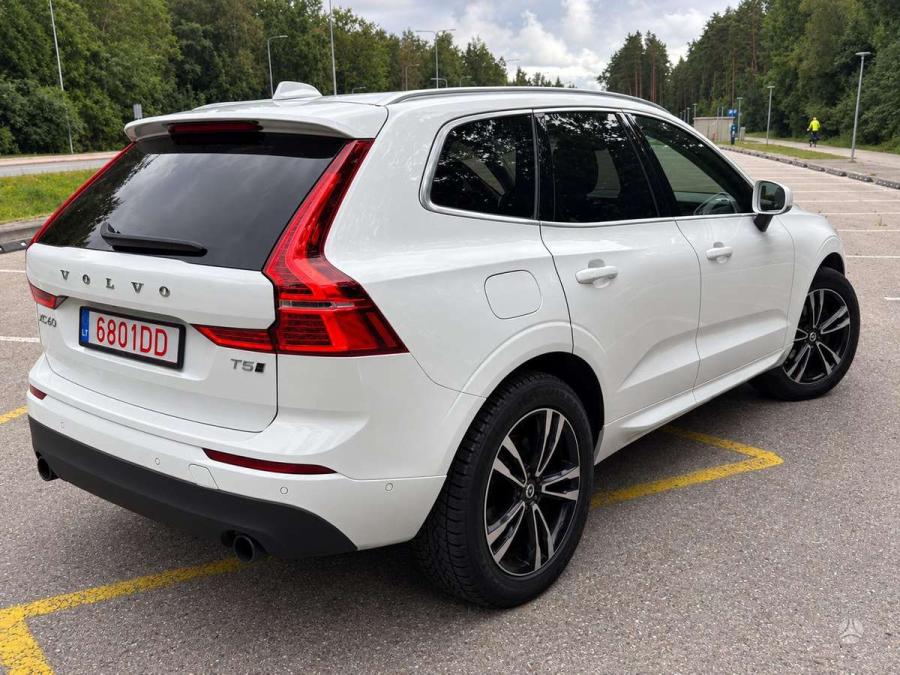 Balts Volvo XC60 2019 Klaipėda, ar dzinēja tilpumu 1.97 L un nobraukumu 210 tūkst. km par 22500 €, foto 3 vietnē AUTOMOTO.COM.LV