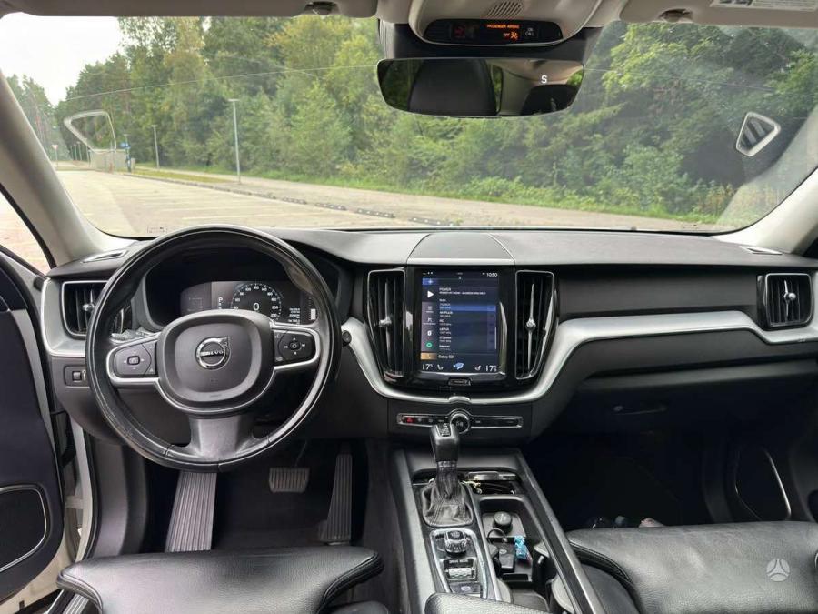 Balts Volvo XC60 2019 Klaipėda, ar dzinēja tilpumu 1.97 L un nobraukumu 210 tūkst. km par 22500 €, foto 16 vietnē AUTOMOTO.COM.LV