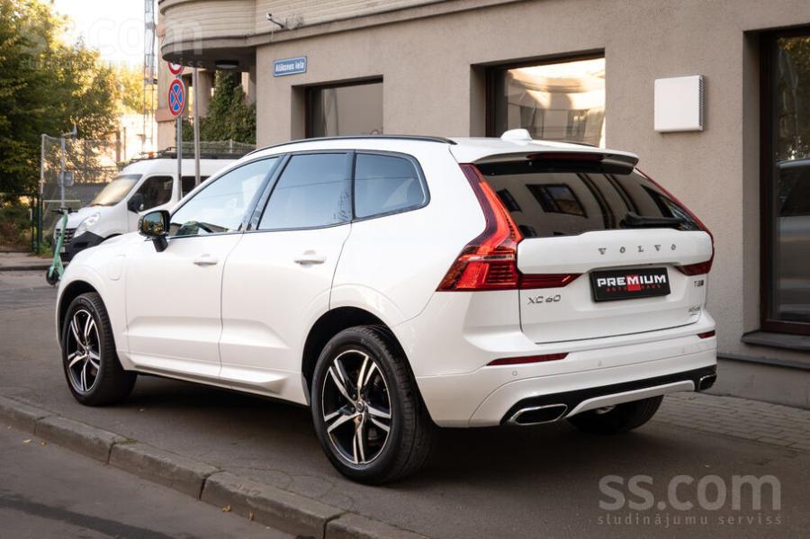 Balts Volvo XC60 2019 Rīga, ar dzinēja tilpumu 2.00 L un nobraukumu 98 tūkst. km par 29950 €, foto 6 vietnē AUTOMOTO.COM.LV
