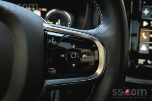 Balts Volvo XC60 2019 Rīga, ar dzinēja tilpumu 2.00 L un nobraukumu 98 tūkst. km par 29950 €, foto 16 vietnē AUTOMOTO.COM.LV