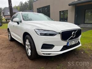 White Volvo XC60 2020 in Riga, with an engine capacity of 2.00 L and mileage of 146 thousand km for 23900 €, photo 4 on AUTOMOTO.COM.LV