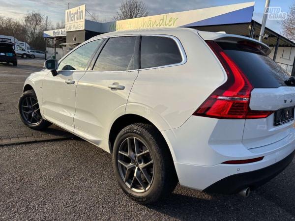 Balts Volvo XC60 2020 Kauņa, ar dzinēja tilpumu 2.00 L un nobraukumu 89 tūkst. km par 32800 €, foto 4 vietnē AUTOMOTO.COM.LV
