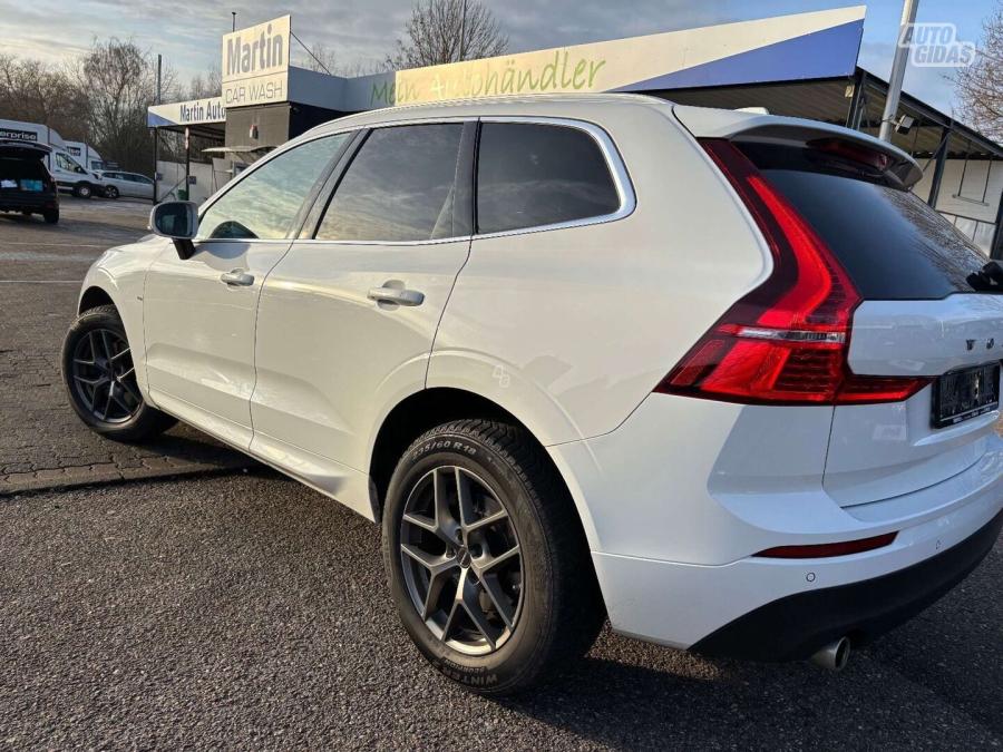 White Volvo XC60 2020 in Kaunas, with an engine capacity of 2.00 L and mileage of 89 thousand km for 32800 €, photo 4 on AUTOMOTO.COM.LV