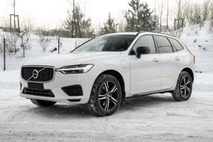 Balts Volvo XC60 2020 Viļņa, ar dzinēja tilpumu 1.97 L un nobraukumu 137 tūkst. km par 28450 €, foto  vietnē AUTOMOTO.COM.LV