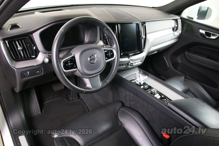 Balts Volvo XC60 2020 Pērnava, ar dzinēja tilpumu 2.00 L un nobraukumu 115 tūkst. km par 34990 €, foto 9 vietnē AUTOMOTO.COM.LV