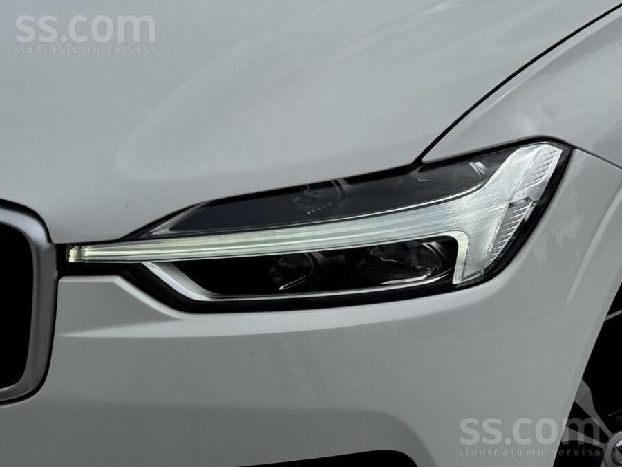Balts Volvo XC60 2020 Jelgava, ar dzinēja tilpumu 2.00 L un nobraukumu 44 tūkst. km par 26800 €, foto 5 vietnē AUTOMOTO.COM.LV