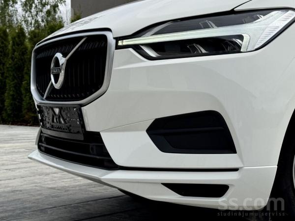 White Volvo XC60 2020 in Jelgava, with an engine capacity of 2.00 L and mileage of 44 thousand km for 26800 €, photo 5 on AUTOMOTO.COM.LV