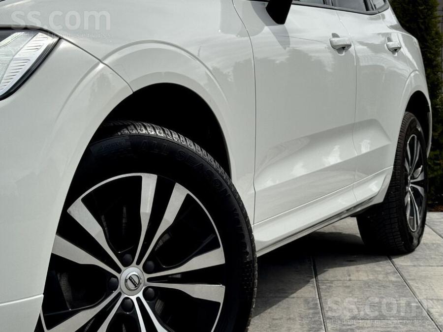 Balts Volvo XC60 2020 Jelgava, ar dzinēja tilpumu 2.00 L un nobraukumu 44 tūkst. km par 26800 €, foto 7 vietnē AUTOMOTO.COM.LV