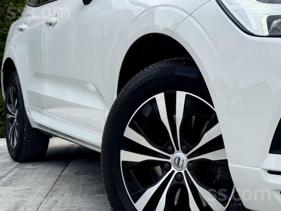 Balts Volvo XC60 2020 Jelgava, ar dzinēja tilpumu 2.00 L un nobraukumu 44 tūkst. km par 26800 €, foto 8 vietnē AUTOMOTO.COM.LV
