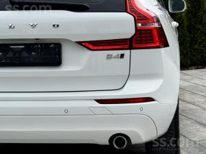 Balts Volvo XC60 2020 Jelgava, ar dzinēja tilpumu 2.00 L un nobraukumu 44 tūkst. km par 26800 €, foto 13 vietnē AUTOMOTO.COM.LV
