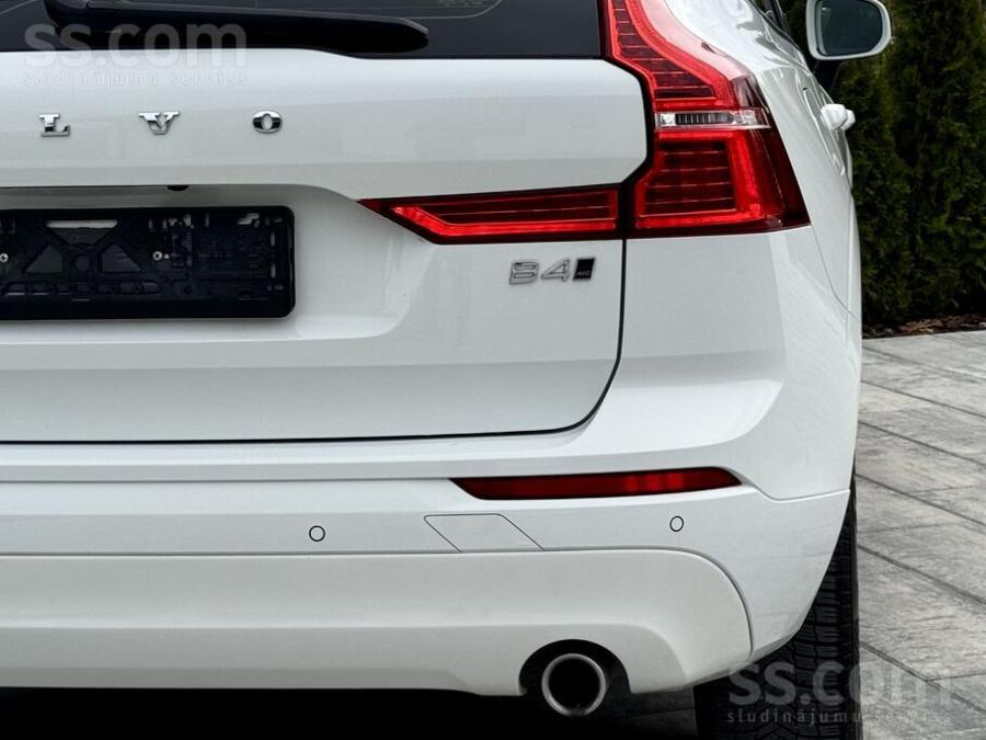 Balts Volvo XC60 2020 Jelgava, ar dzinēja tilpumu 2.00 L un nobraukumu 44 tūkst. km par 26800 €, foto 13 vietnē AUTOMOTO.COM.LV