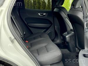 Balts Volvo XC60 2020 Jelgava, ar dzinēja tilpumu 2.00 L un nobraukumu 44 tūkst. km par 26800 €, foto 17 vietnē AUTOMOTO.COM.LV