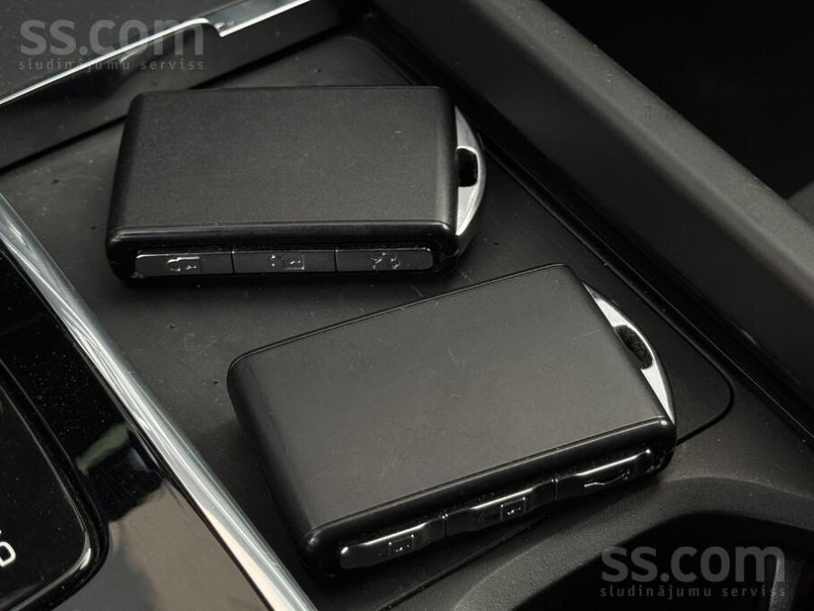 Balts Volvo XC60 2020 Jelgava, ar dzinēja tilpumu 2.00 L un nobraukumu 44 tūkst. km par 26800 €, foto 30 vietnē AUTOMOTO.COM.LV
