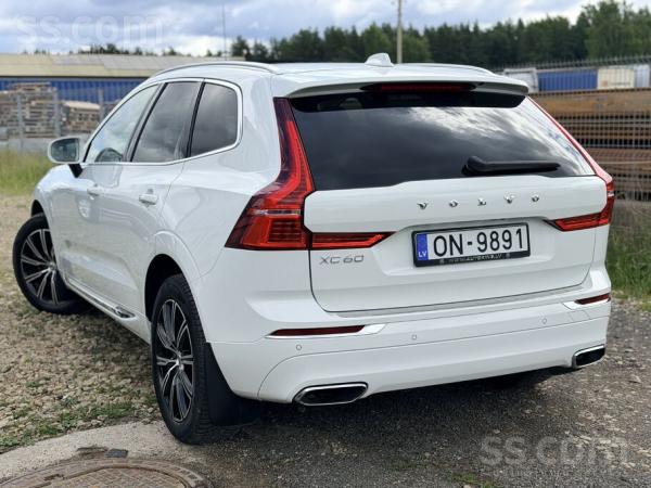 Balts Volvo XC60 2020 Rīga, ar dzinēja tilpumu 2.00 L un nobraukumu 207 tūkst. km par 23995 €, foto 2 vietnē AUTOMOTO.COM.LV