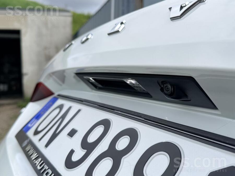 Balts Volvo XC60 2020 Rīga, ar dzinēja tilpumu 2.00 L un nobraukumu 207 tūkst. km par 23995 €, foto 9 vietnē AUTOMOTO.COM.LV