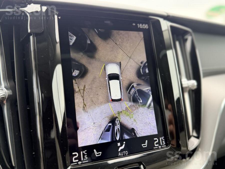 Balts Volvo XC60 2020 Rīga, ar dzinēja tilpumu 2.00 L un nobraukumu 207 tūkst. km par 23995 €, foto 12 vietnē AUTOMOTO.COM.LV