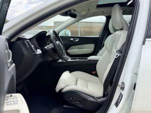 Balts Volvo XC60 2020 Rīga, ar dzinēja tilpumu 2.00 L un nobraukumu 207 tūkst. km par 23995 €, foto 17 vietnē AUTOMOTO.COM.LV