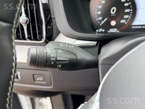 Balts Volvo XC60 2020 Rīga, ar dzinēja tilpumu 2.00 L un nobraukumu 207 tūkst. km par 23995 €, foto 31 vietnē AUTOMOTO.COM.LV