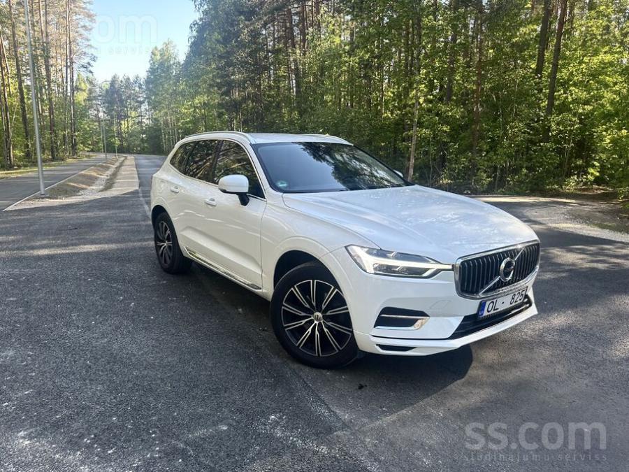 White Volvo XC60 2020 in Riga, with an engine capacity of 2.00 L and mileage of 282 thousand km for 19950 €, photo 4 on AUTOMOTO.COM.LV
