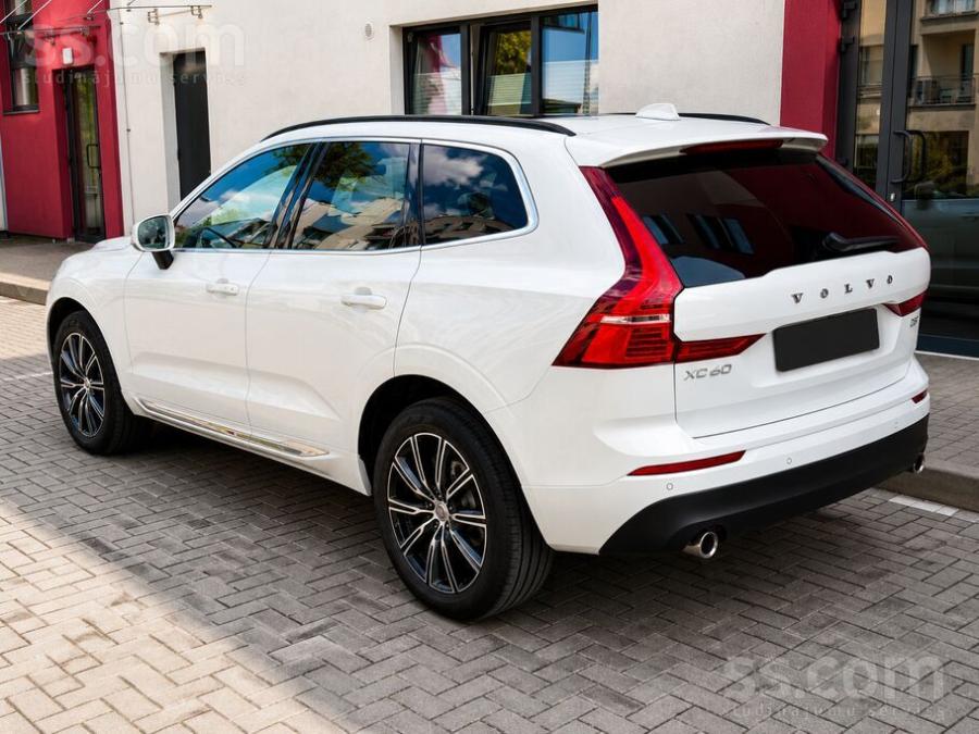 White Volvo XC60 2020 in Riga, with an engine capacity of 2.00 L and mileage of 130 thousand km for 21900 €, photo 3 on AUTOMOTO.COM.LV