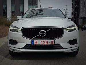 White Volvo XC60 2020 in Riga, with an engine capacity of 2.00 L and mileage of 223 thousand km for 19300 €, photo 3 on AUTOMOTO.COM.LV