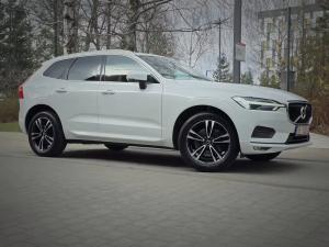 White Volvo XC60 2020 in Riga, with an engine capacity of 2.00 L and mileage of 223 thousand km for 19300 €, photo 23 on AUTOMOTO.COM.LV