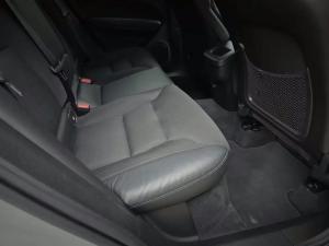 White Volvo XC60 2020 in Riga, with an engine capacity of 2.00 L and mileage of 223 thousand km for 19300 €, photo 34 on AUTOMOTO.COM.LV
