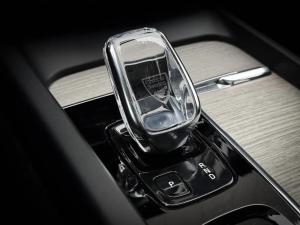 Balts Volvo XC60 2020 Rīga, ar dzinēja tilpumu 2.00 L un nobraukumu 54 tūkst. km par 21200 €, foto 14 vietnē AUTOMOTO.COM.LV